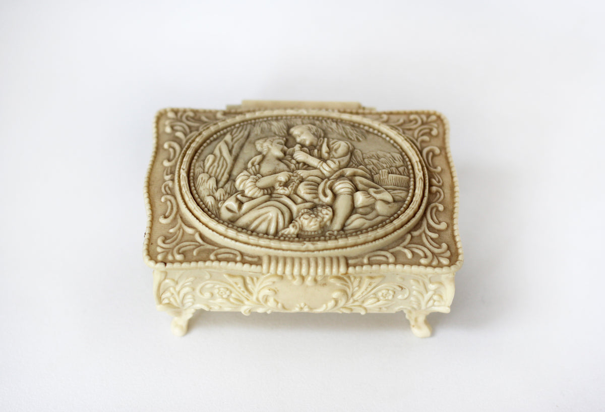Ornate Plastic Ivory Jewellery Box #107 – Avigail Adam