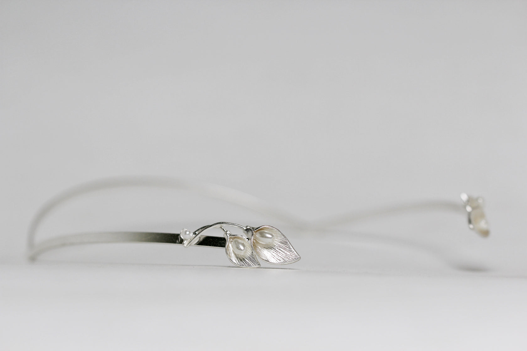 Calla Lily Goddess Crown – Avigail Adam