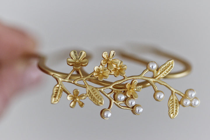 Collections – Avigail Adam